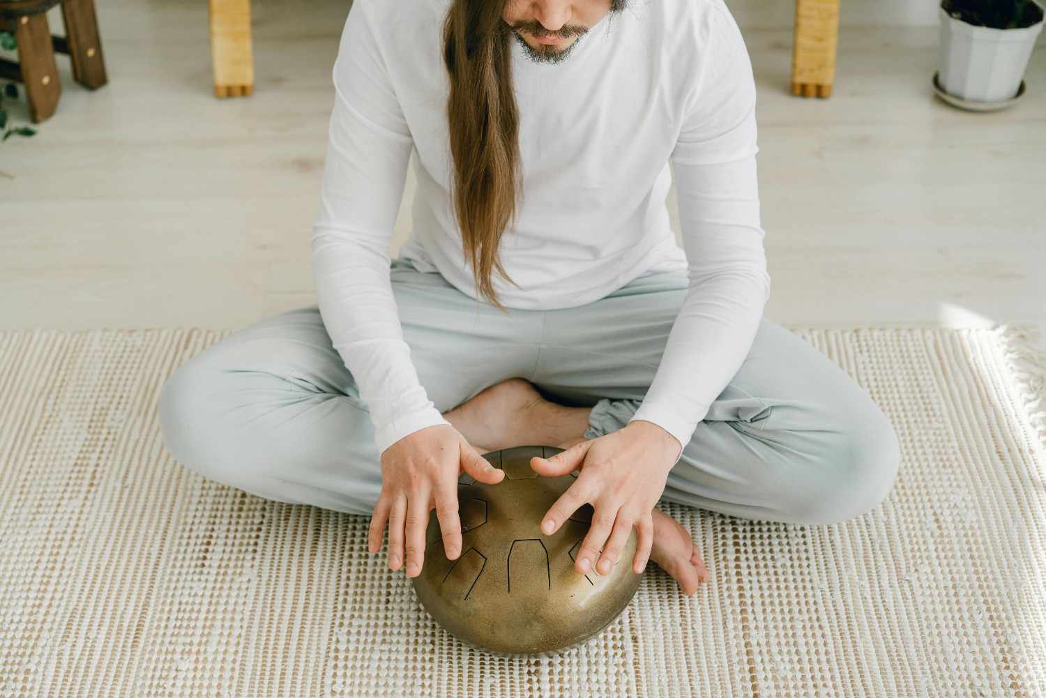 What is Solar Plexus: Causes, Symptoms, Treatment